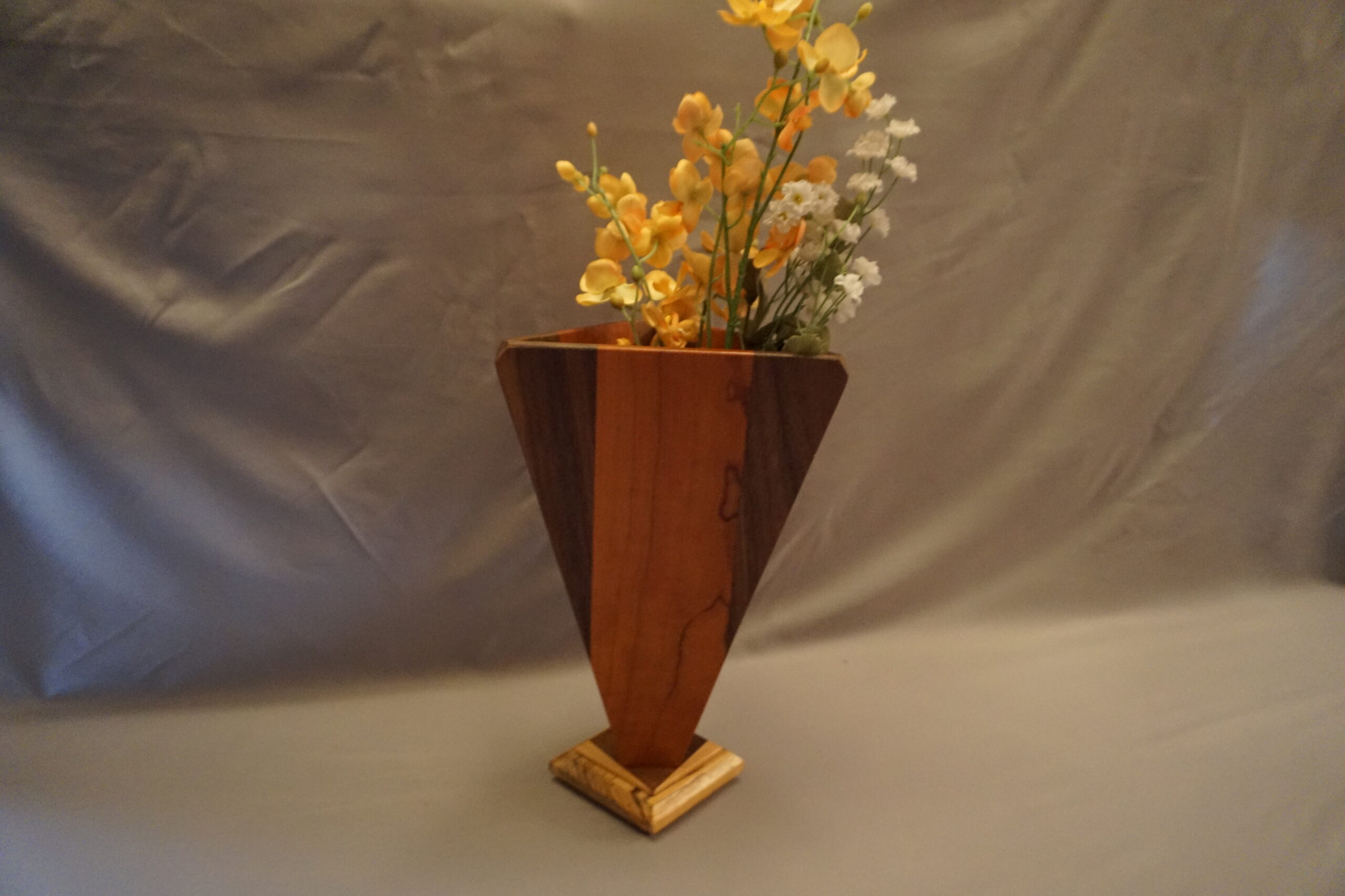 3-Sided Vase - W.S. Woodmasters